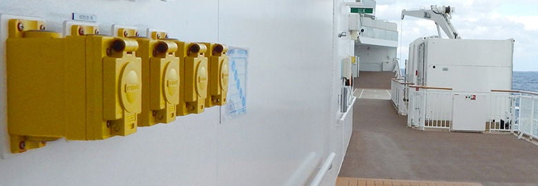 Wetguard Watertight Devices | Leviton Manufacturing